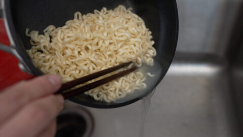 How to Cook Spicy Buldak Noodles | Instant Ramen