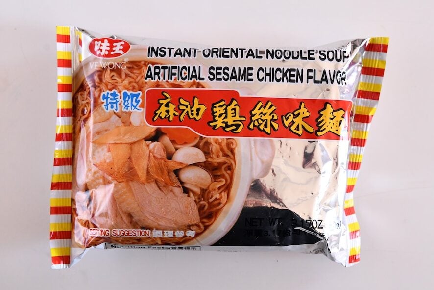 Ve Wong Sesame Chicken Flavor Noodle Soup - instantramen.com